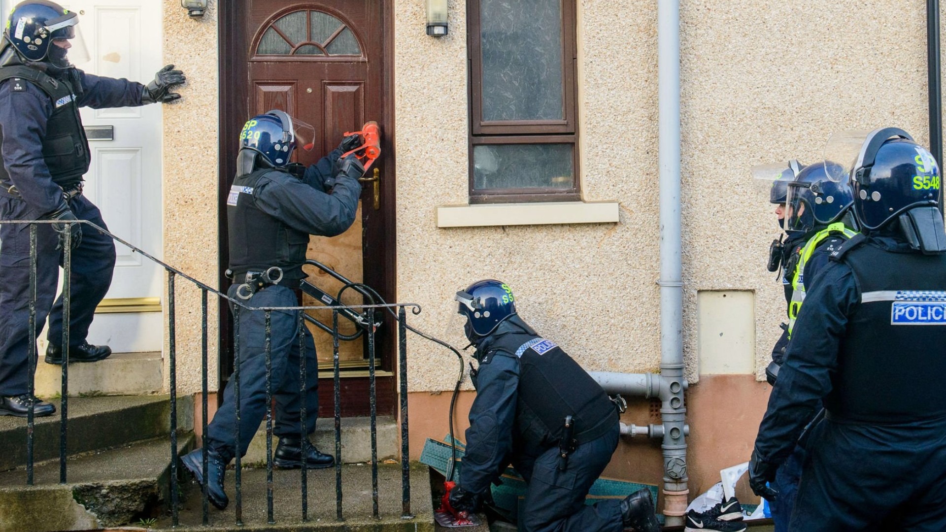 What to do if you are arrested or searched under anti-terror laws, or ...